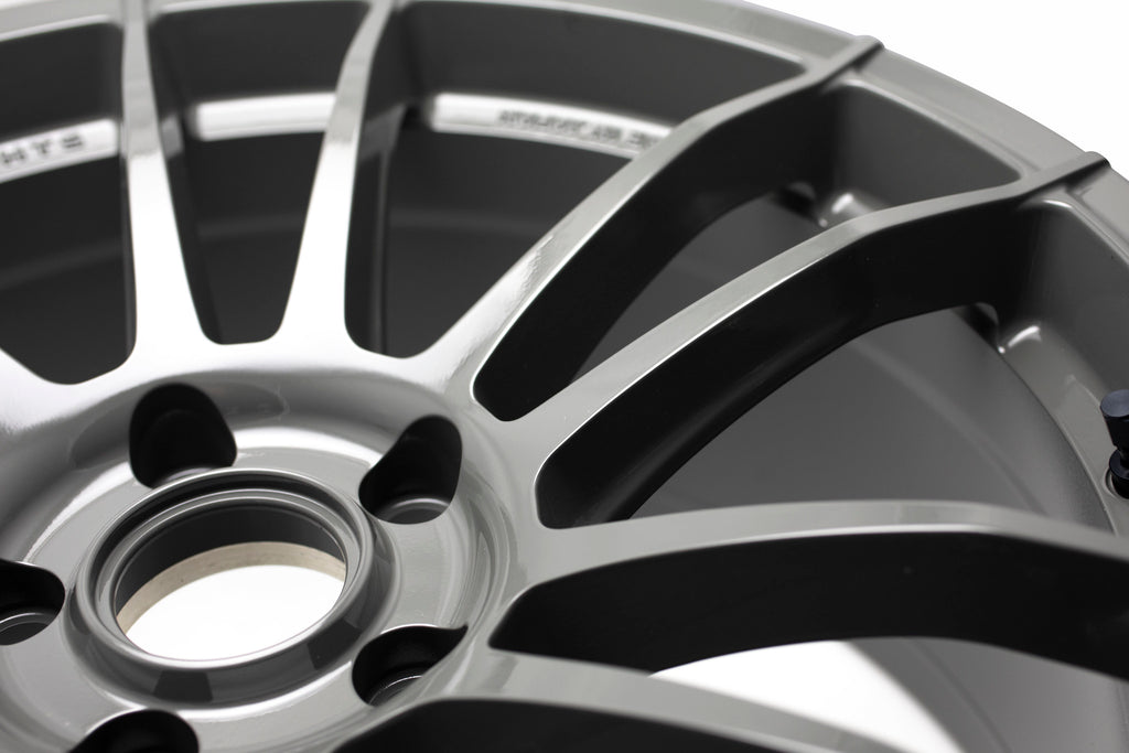 Gram Lights 57XR - 18x9.5 / +38 / 5x120 - Gloss Grey (FL5/FK8 Civic Ty ...