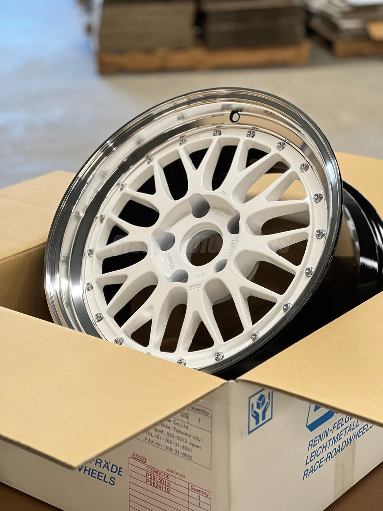 BBS LM - 18x10 / +20 / 5x114.3 - White Blue Pearl w/ Black Bright Diam ...