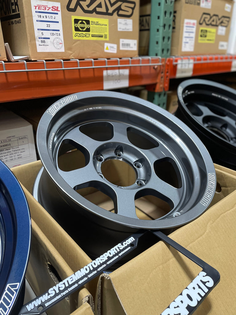 Volk Racing TE37XT M-Spec - 17x8.5 / -10 / 6x139.7 - Gunmetal *Set of ...