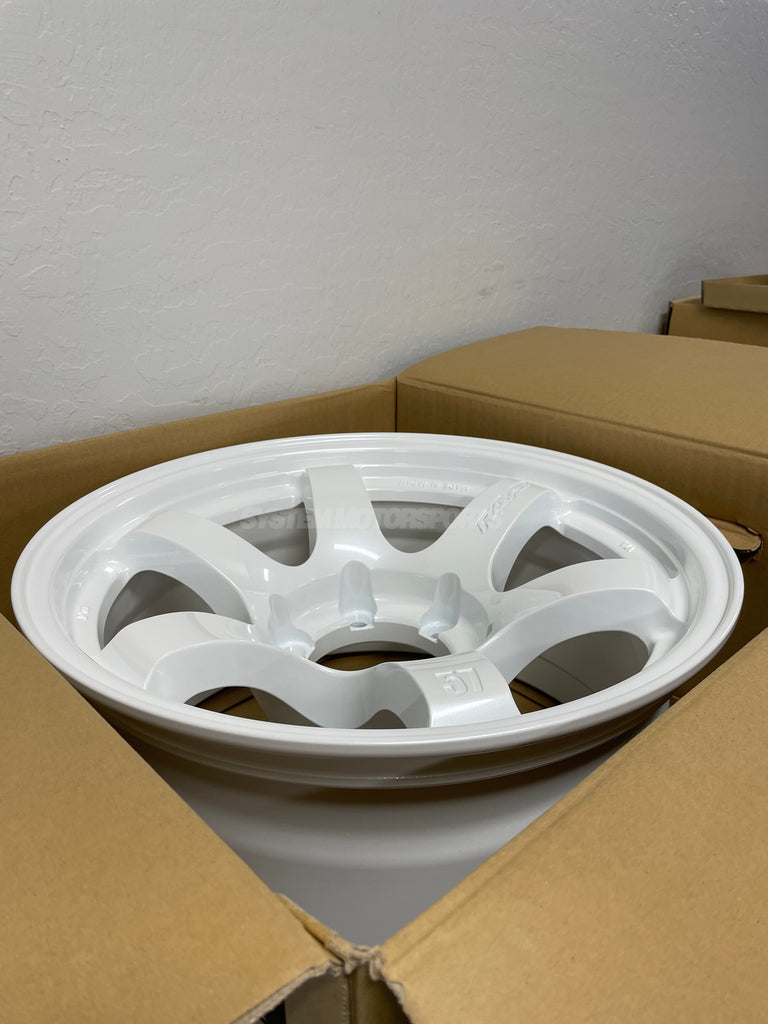 Gram Lights 57DR-X - 17x8.5 / -10 / 6x139.7 - Ceramic Pearl White (Tac ...