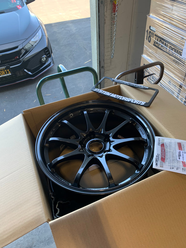 Volk Racing CE28 Club Racer II Black Edition - 18x9.5 / +38 / 5x120 ...