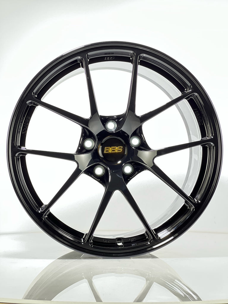 BBS RI-A - 18x9.5 +23 / 18x10.5 +22 / 5x120 - Gloss Black (E46 M3 / E9 – System Motorsports